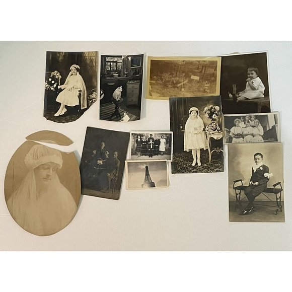Art | Vintage 190s Random Black White Photos Paris Family Communion ...